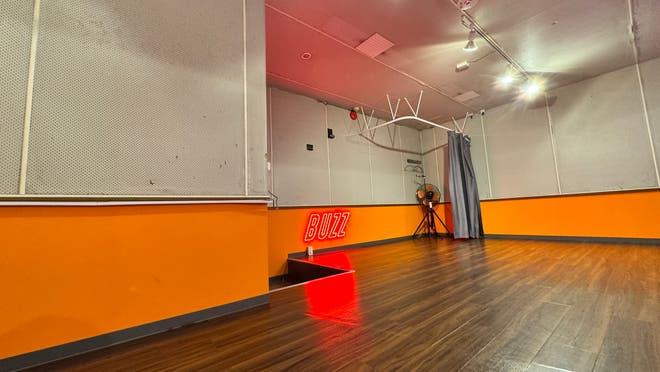 【BUZZ福岡博多】Bスタジオの写真5