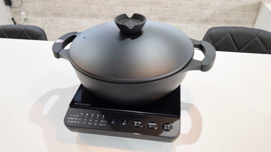 【大阪駅/東梅田すぐ】最大30名🎉バーの雰囲気🦋ワンフロアの貸切空間✨120㌅巨大スクリーン🎥飲食持込🆗／Table8の写真27