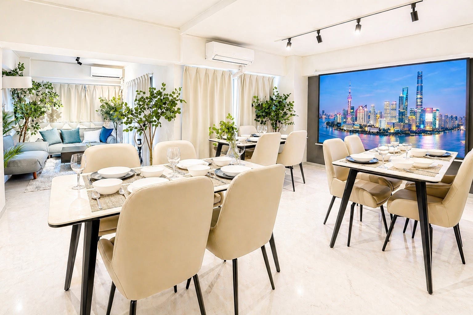 浜松町駅徒歩5分程🚶‍♂️100㌅大画面スクリーン◎プロジェクター有🎥交流会・懇親会✨女子会・推し活・歓迎会🌟撮影・会議◎の写真1