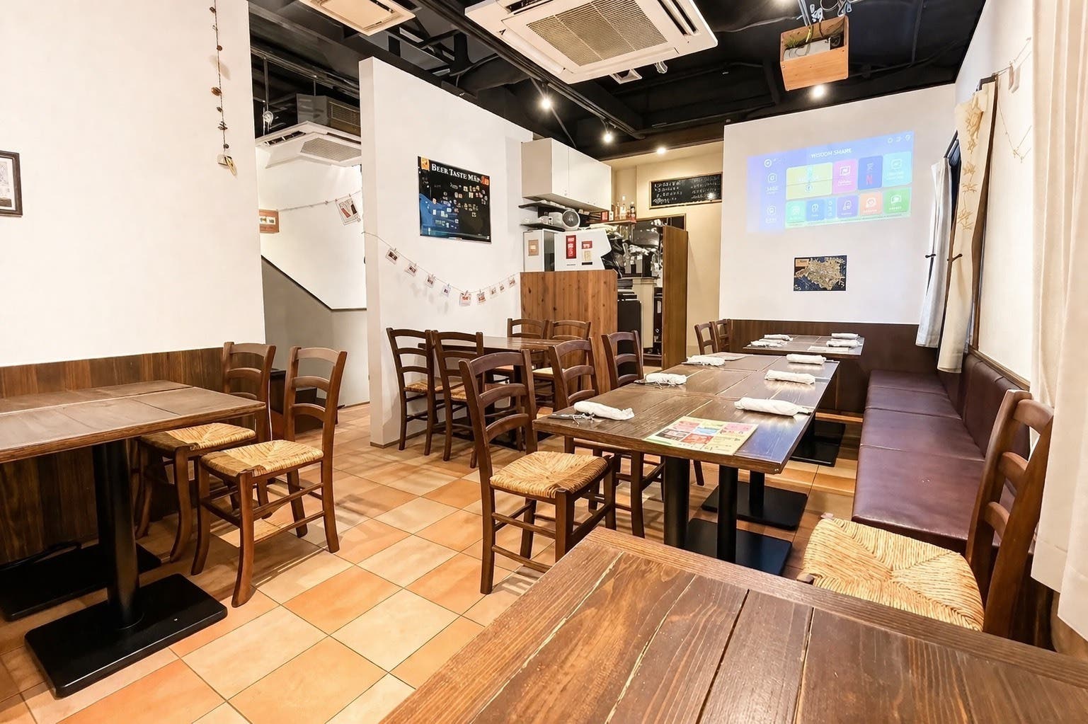 【神保町駅 徒歩3分】ロケ収録、YouTube撮影📸オフ会✨街コン🍃ポートレート撮影🌟会議・打合せ・交流会・懇親会🖊の写真1