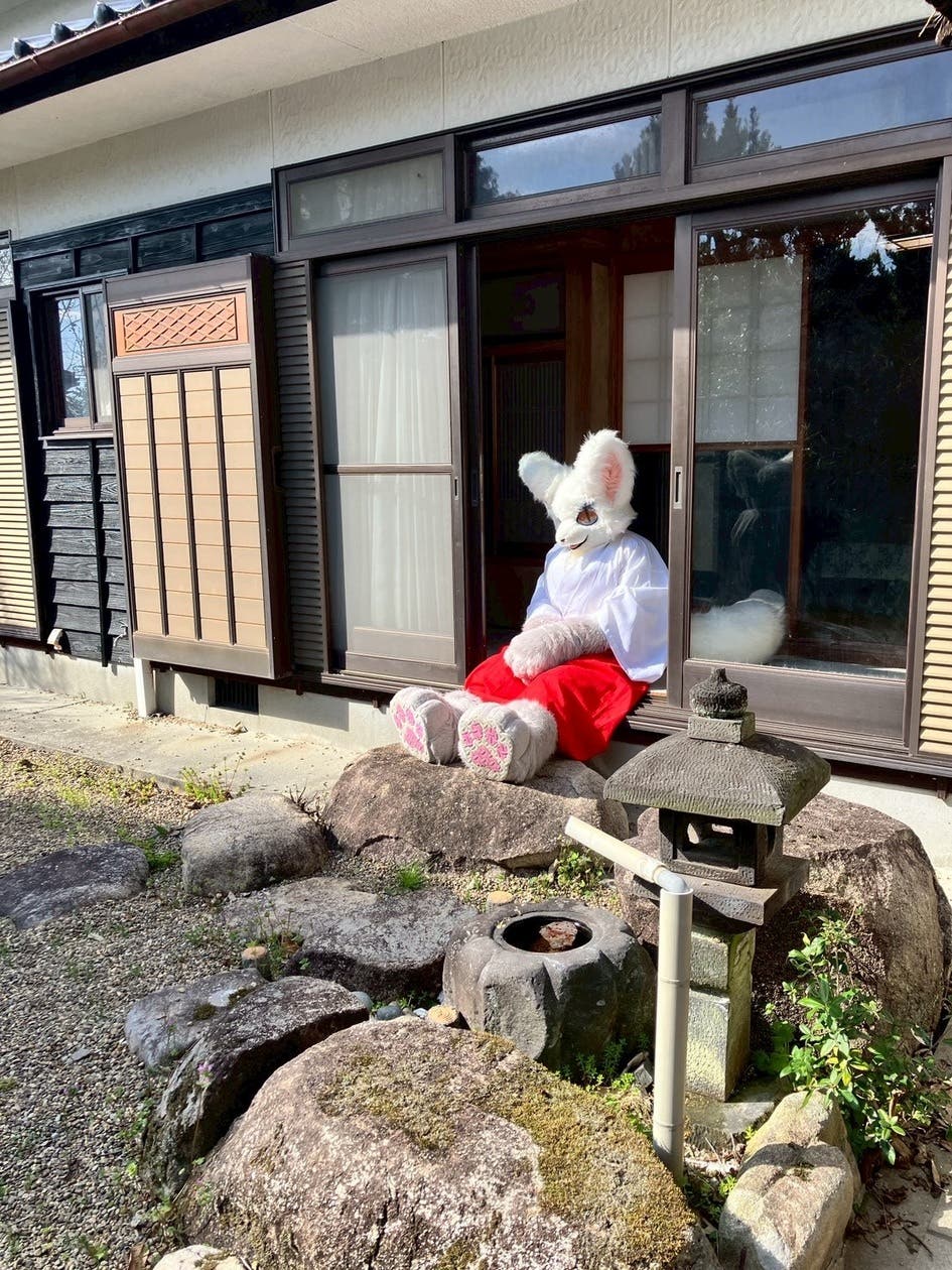 大内ハウス：中国道山口ICから５分の自然豊かな民家。撮影やお茶会にどうぞ。ピアノやギター、撮影用のレフ版もあります。の写真13