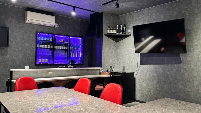 【パーティルーム】*大人な雰囲気 *BAR *女子会 *オフ会 *推し活 *歓送迎会 *松本市 *ライブビューイングの写真2