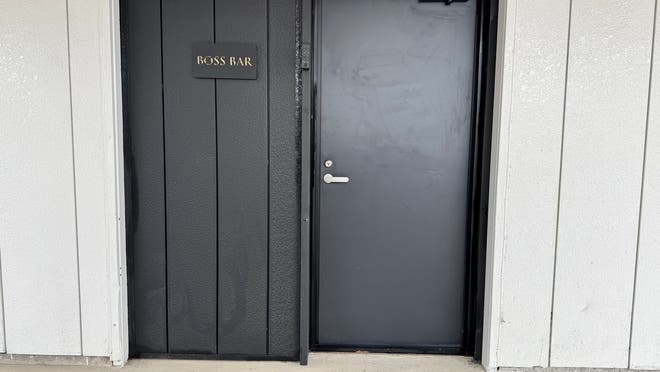 【パーティルーム】*大人な雰囲気 *BAR *女子会 *オフ会 *推し活 *歓送迎会 *松本市 *ライブビューイングの写真3