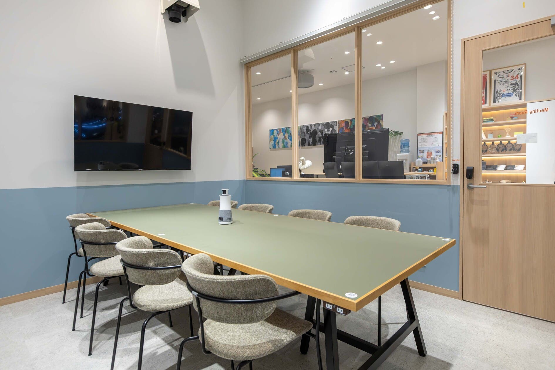 大人気ショッピングモールにあるコワーキングスペースの写真4