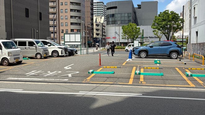 心斎橋から徒歩10分の路面1Fの好立地の写真4