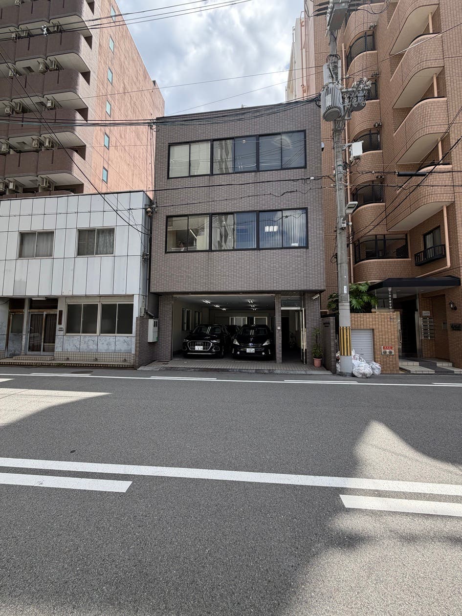 心斎橋から徒歩10分の路面１Fの好立地の写真5