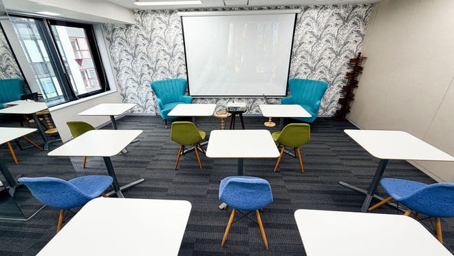 銀座駅徒歩2分/着席最大15名/撮影・控室・少人数セミナーに/ネスプレッソ(コーヒー)参加者全員一杯サービス/安心のスタッフ有人の写真3