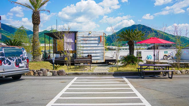 郊外にあるSHOPをまるごと撮影スタジオに!アメリカ、西海岸スタイルのスタジオとしてご利用下さい!アメリカ車レンタルOK!の写真1