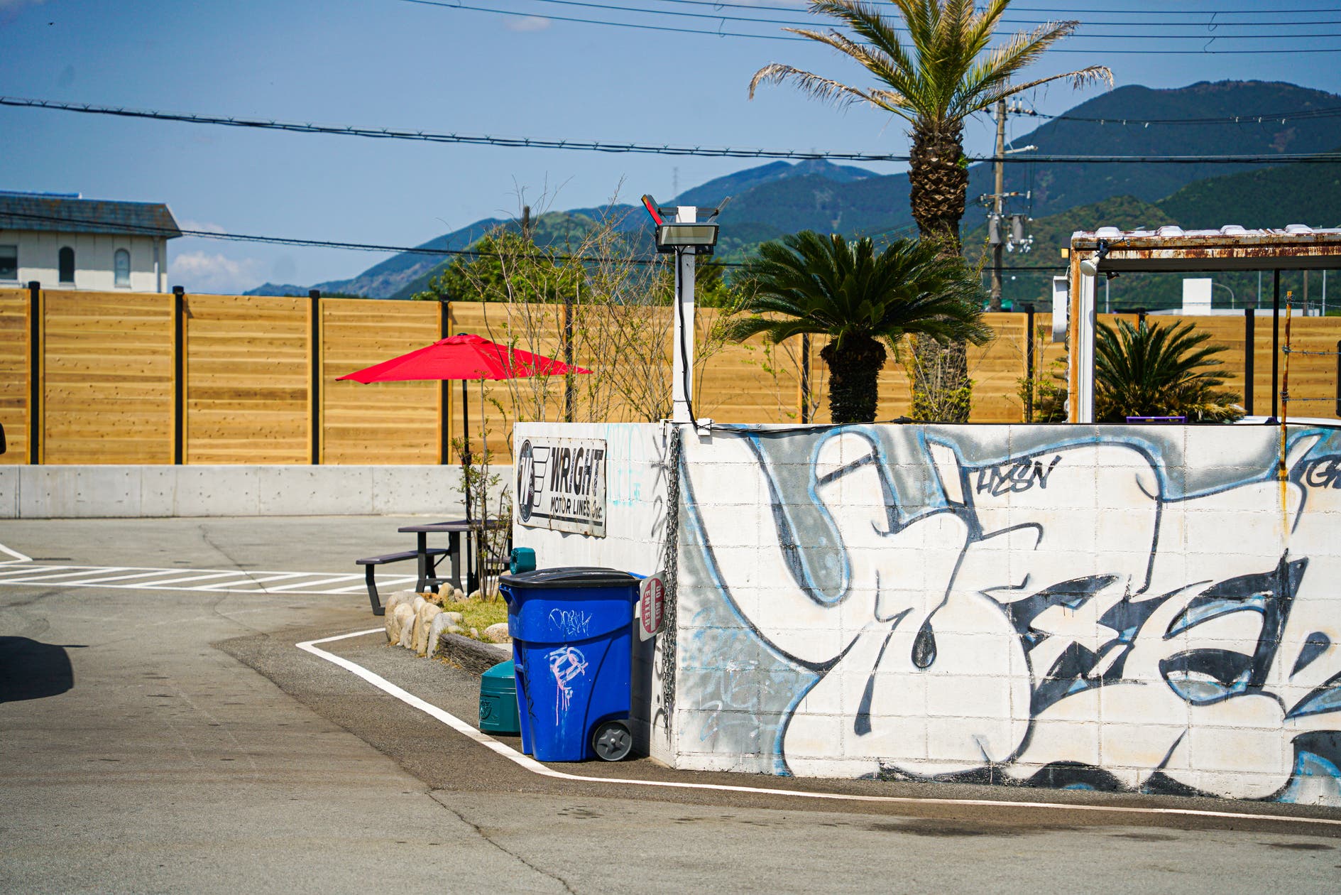 郊外にあるSHOPをまるごと撮影スタジオに！アメリカ、西海岸スタイルのスタジオとしてご利用下さい！アメリカ車レンタルOK！の写真25