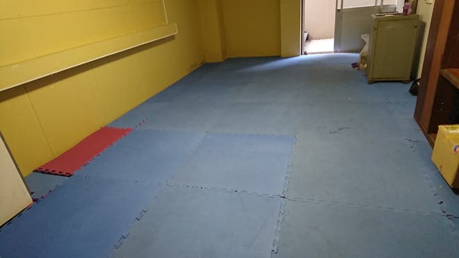 半地下の作業スペースや倉庫の写真4