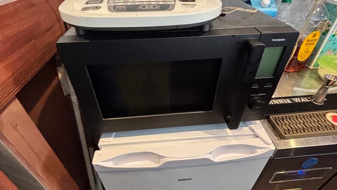 久地駅徒歩2分|狭小バー・喫煙可・Wi‑Fi有・推し活・撮影の写真8