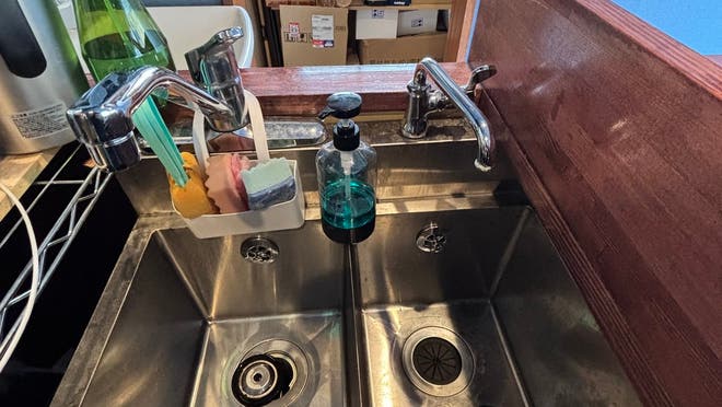 久地駅徒歩2分|狭小バー・喫煙可・Wi‑Fi有・推し活・撮影の写真9