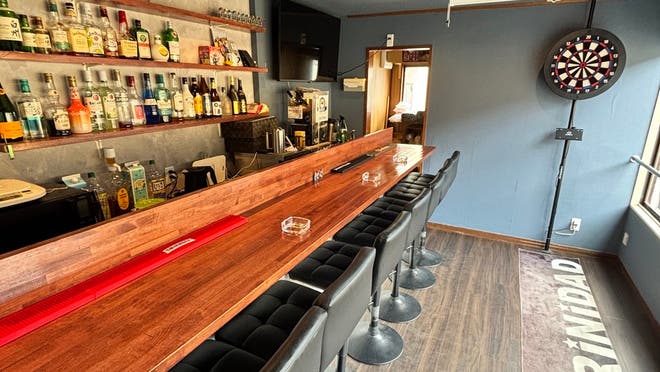 久地駅徒歩2分|狭小バー・喫煙可・Wi‑Fi有・推し活・撮影の写真1