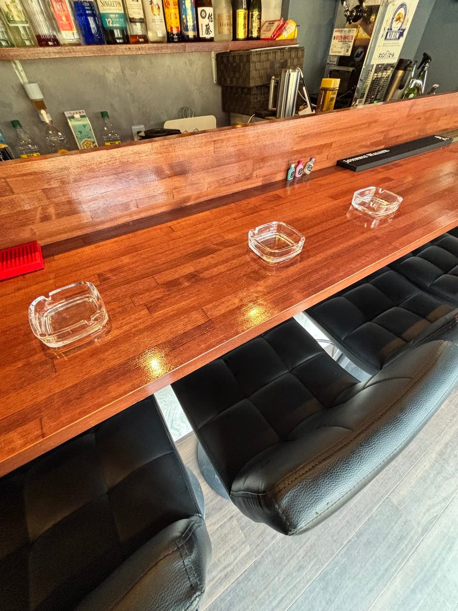 久地駅徒歩２分｜狭小バー・喫煙可・Wi‑Fi有・推し活・撮影の写真7