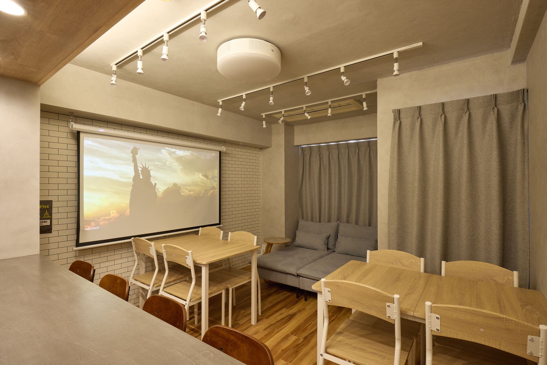 【改装】リノスペキッチン六本木俳優座🍳レンタルキッチン｜料理・ホームパーティー・デート・プロジェクター・女子会/駅近・格安の写真3