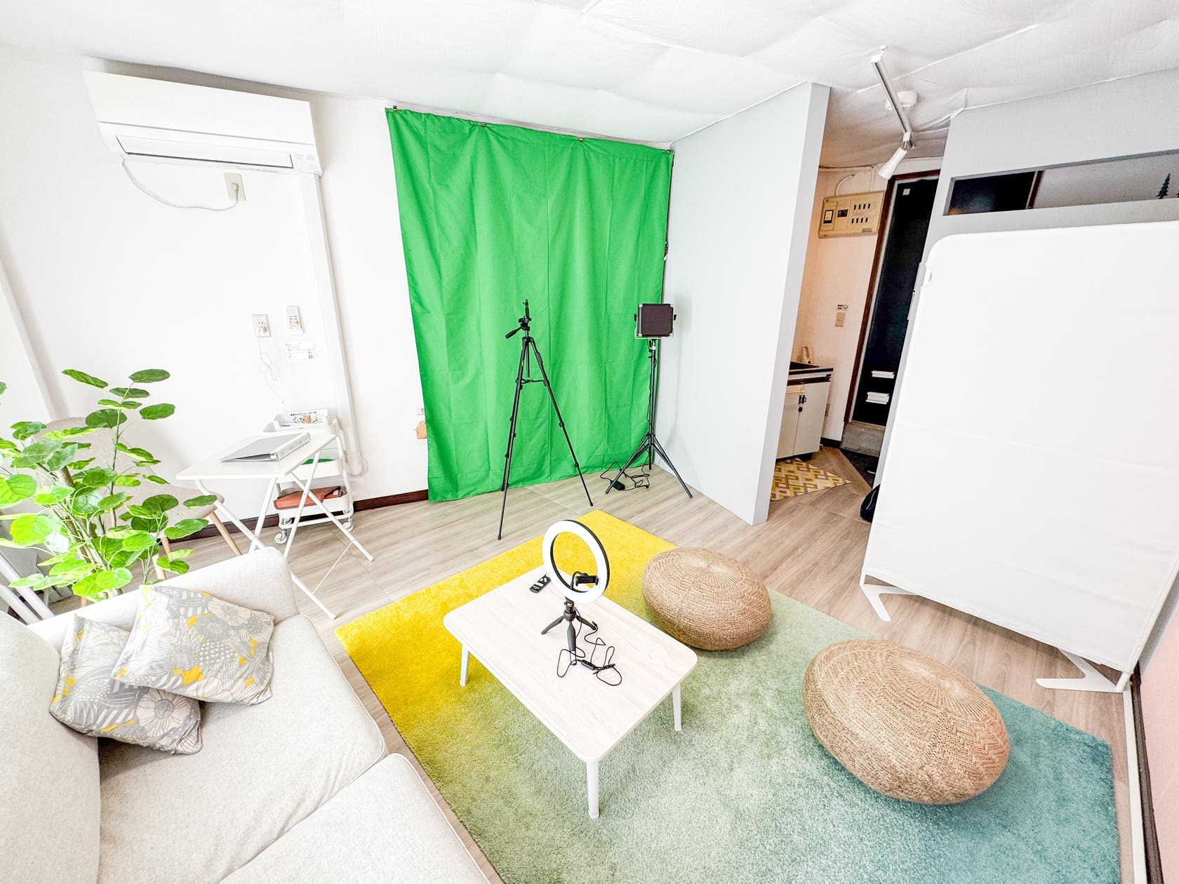 自然光たっぷり多目的スペース☀️大きな窓で明るい｜撮影・会議・ママ会に｜JR小岩駅6分の写真6