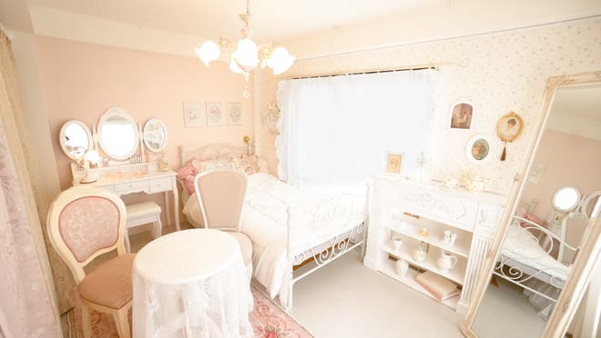 大宮駅5分|ガーリーな可愛い空間で撮影に最適🤎写真映え抜群のフォトスタジオ🎀の写真1