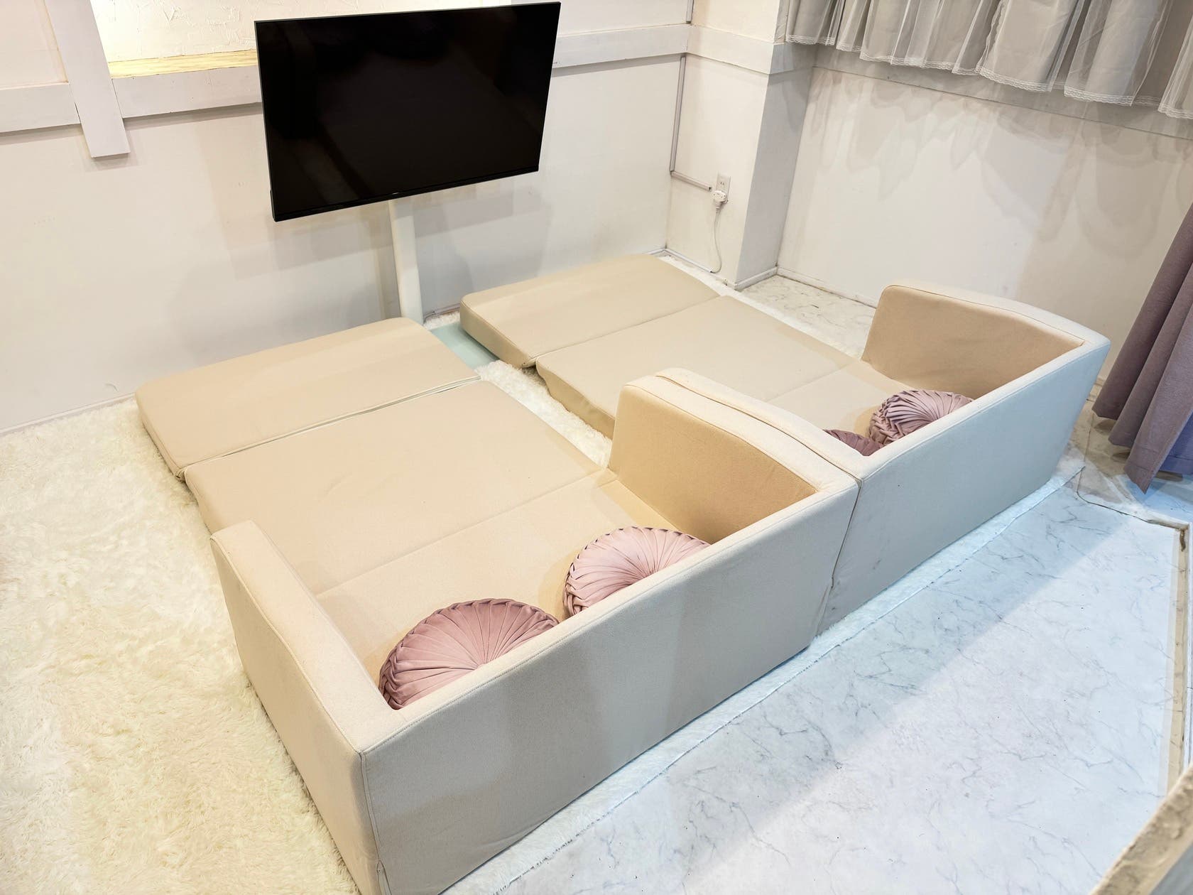 24時間予約可能！シャワールーム・大判ブランケット完備　エステベッド/IH/ホットプレート/調理器具/食器/カトラリー無料の写真2