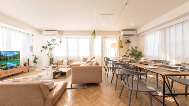 #ウッディGoburin601【新大久保駅/新宿区】駅1分🥤強炭酸飲み放題🥤ケータリング✨学割🌸格安💰地上波🎉新歓の写真1