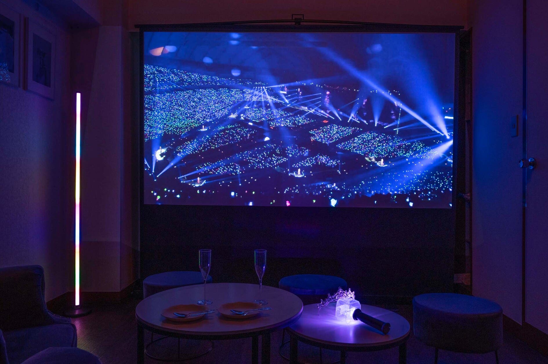 貸切シアター🎬八王子駅徒歩8分｜大画面🍿推し活・誕生日・女子会OK｜完全個室の写真2