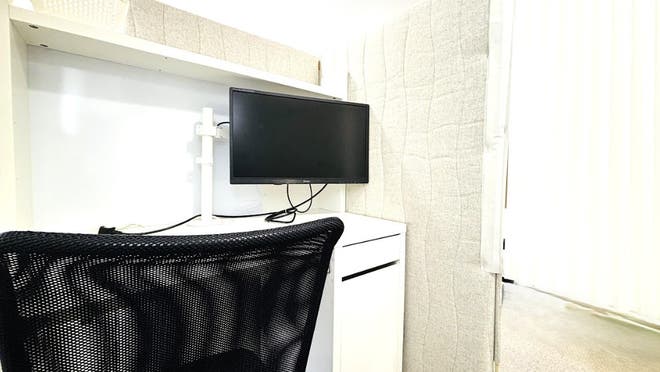 OPEN記念価格!半個室型コワーキングスペースと大型ルーフバルコニー。 集中とリフレッシュを両立するワーク空間。Room5の写真4