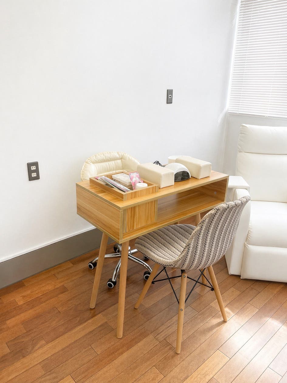 完全個室｜施術・会議・作業に対応｜静かなレンタルスペース（大和駅3分）の写真10