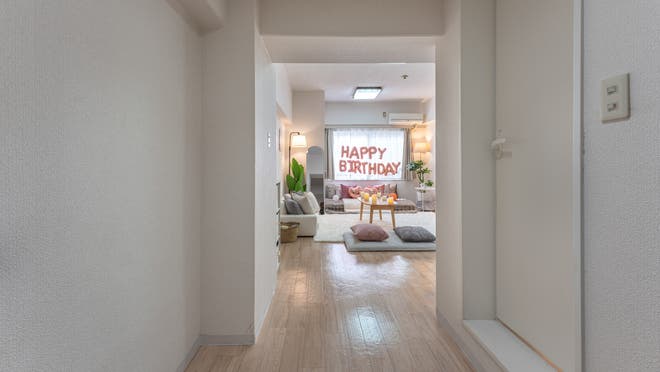 西中島南方2分✨新大阪すぐ🤍ふかふかマット🎁 デート💕女子会🥂映画鑑賞/ボドゲ🎮おしゃ夜会✨誕生日会🎉推し活の写真26