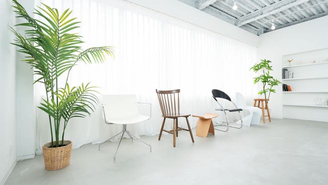 撮影機材無料・自然光・コンクリ床・白壁・アーチ・埋込本棚【 アパレル|撮影|POP UP 】メイクルーム完備・大須観音7分の写真26