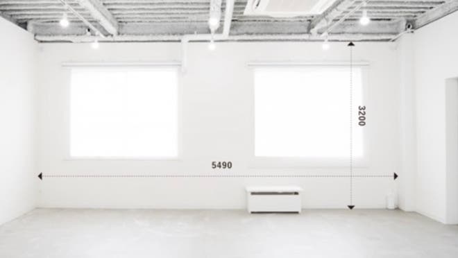 撮影機材無料・自然光・コンクリ床・白壁・アーチ・埋込本棚【 アパレル|撮影|POP UP 】メイクルーム完備・大須観音7分の写真28