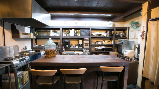 京都 趣ある酒屋をリノベーション 充実キッチン付きのカフェ貸切でパーティからイベントまでの写真1