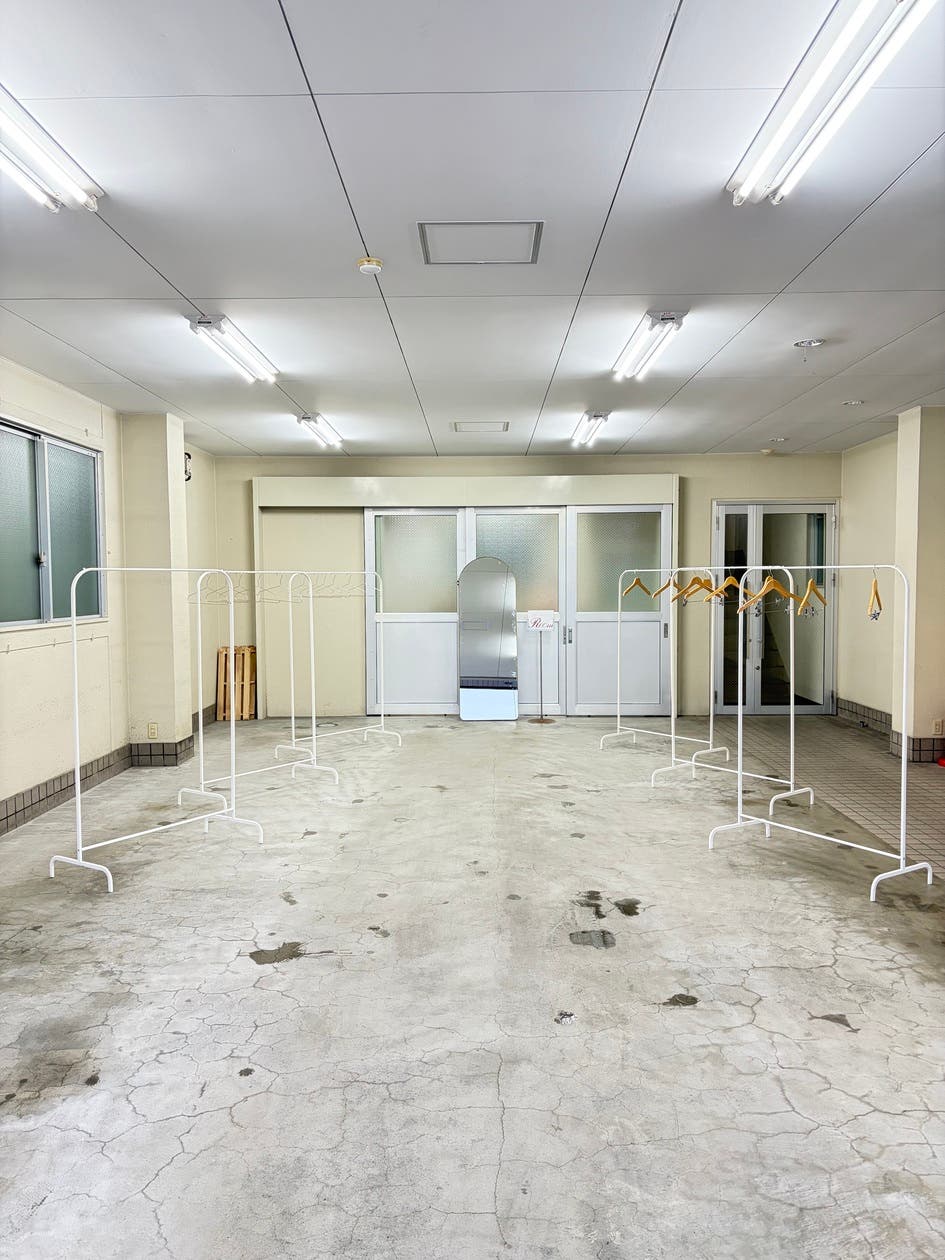 駅徒歩３分⭐️【心斎橋・堀江エリア】72㎡の広々空間、無料備品多数✨展示会、ポップアップやワークショップ会場に最適🧡の写真1