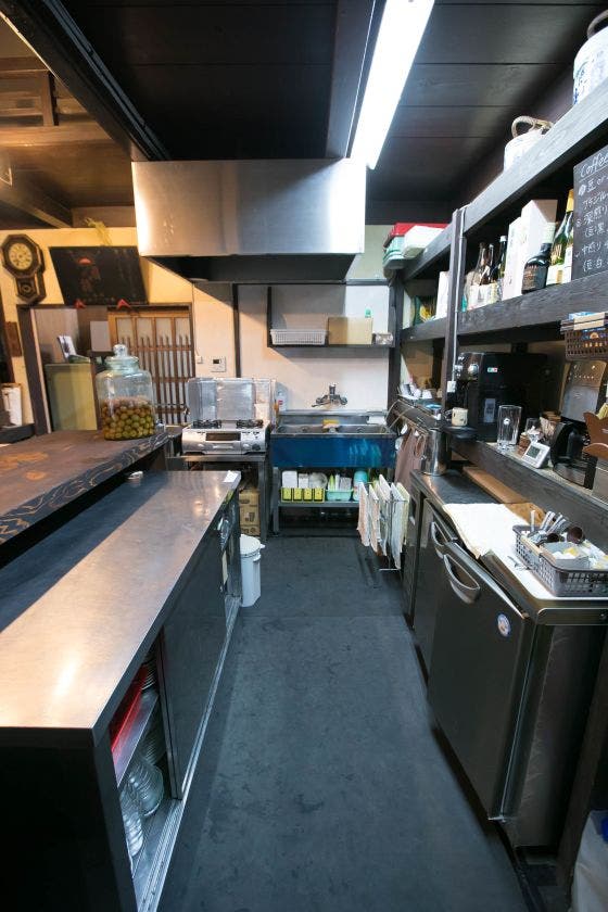 京都　趣ある酒屋をリノベーション　充実キッチン付きのカフェ貸切でパーティからイベントまでの写真7
