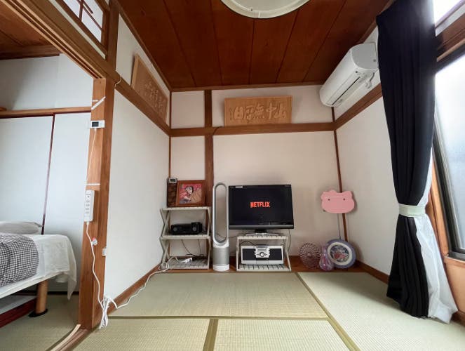 閑静な住宅街に佇む戸建て住宅。歌舞伎町や新宿御苑へも徒歩でアクセス可能な好立地です。の写真2