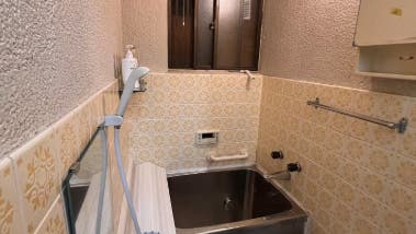 閑静な住宅街に佇む戸建て住宅。歌舞伎町や新宿御苑へも徒歩でアクセス可能な好立地です。の写真7