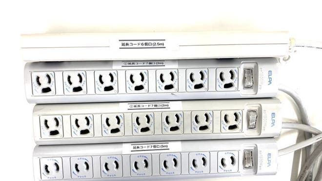【新栄徒歩5分定員24名】窓の大きな開放感のあるスペース✨ WiFI、プロジェクター、ホワイドボード無料の写真11
