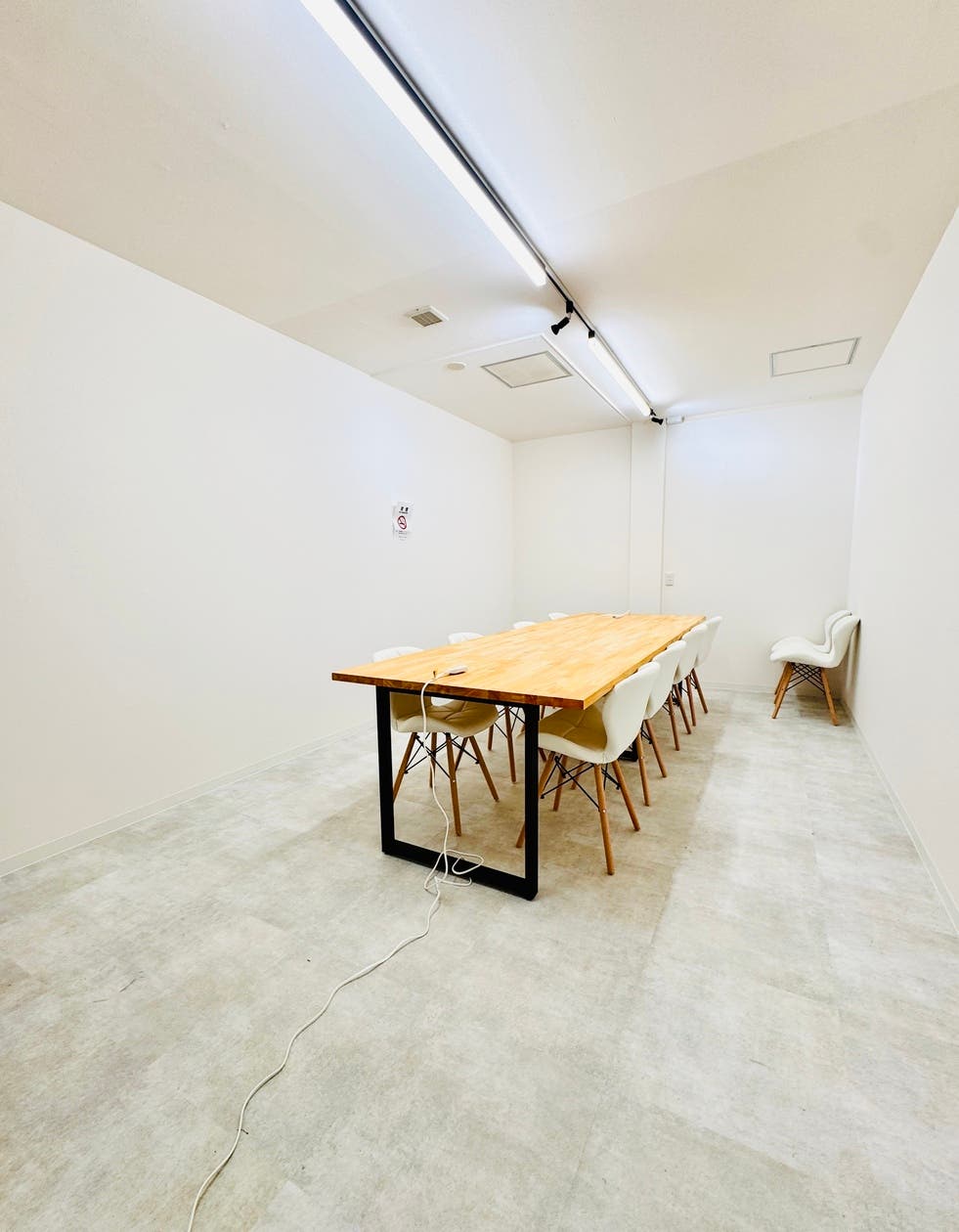 藤が丘駅徒歩1分！12名着席OKの個室✨会議・研修・勉強会やボードゲームなど多人数利用に最適🍔🥤飲食持ち込みOK！の写真2