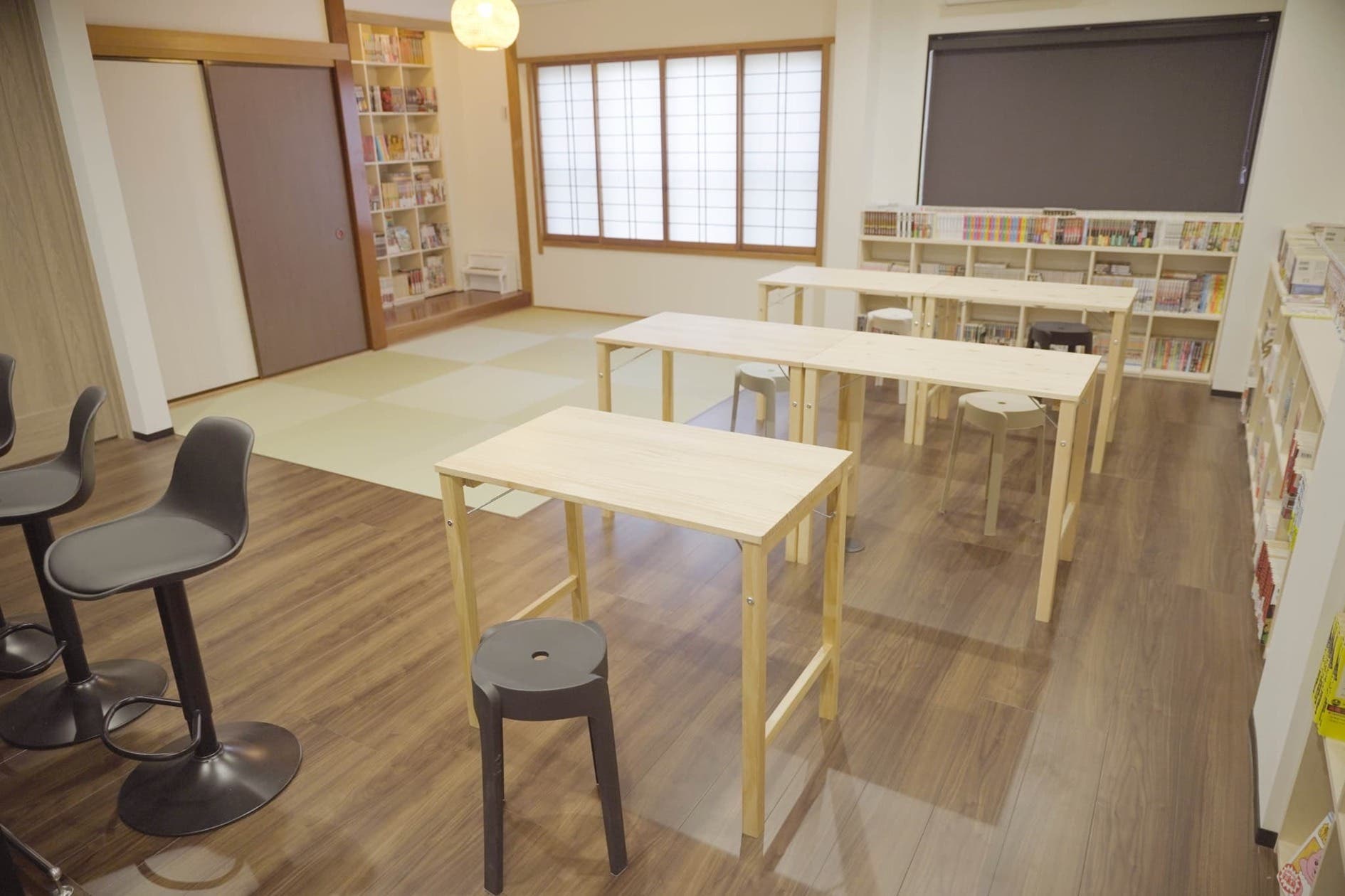 梅島駅から徒歩３分。マンガ本に囲まれた家のようなくつろぎ空間（子連れパーティー/講演会/ワークショップ/作業スペース）の写真16