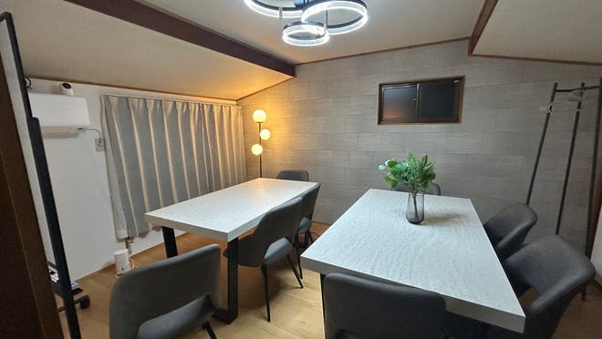 コティ京都駅前ラウンジ|Koti Kyoto Lounge【京都駅徒歩2分】会議もくつろぎも叶う上質一棟貸しラウンジの写真3