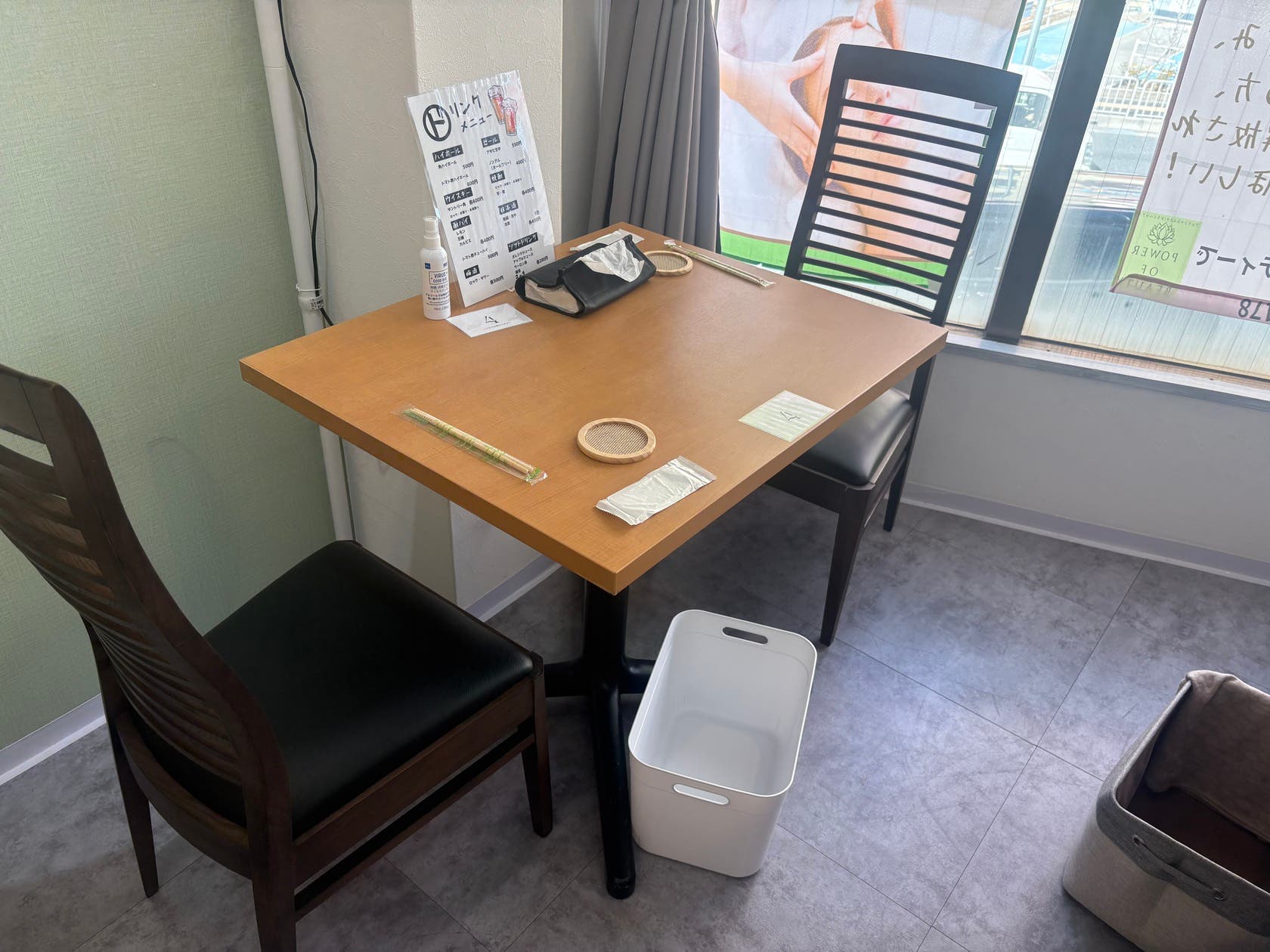 摂津富田駅から7分の軽飲食可能スペースの写真1