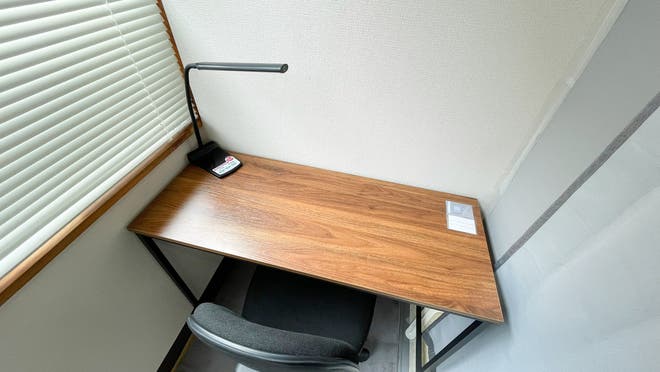 【福山駅近】静かに集中できる半個室ブース|1名専用|勉強・作業・読書にの写真1