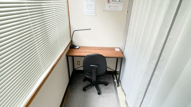 【福山駅近】静かに集中できる半個室ブース|1名専用|勉強・作業・読書にの写真5