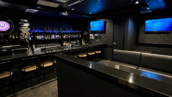 BAR完全貸切/セルフ飲み放題880円/カラオケ・ダーツ無料/結婚式2次会/誕生日会/Bar TK 心斎橋の写真5