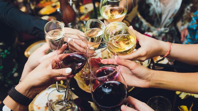 BAR完全貸切/セルフ飲み放題880円/カラオケ・ダーツ無料/結婚式2次会/誕生日会/Bar TK 心斎橋の写真11