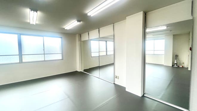 神水交差点ダンススタジオ✨建軍校駅前+駐車場もありアクセス抜群!集まりやすい!の写真1