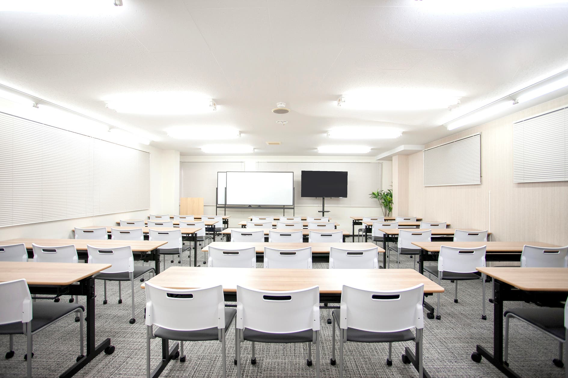 オープン記念価格🎏5月NEWOPEN🎏茅場町駅2分/最大40名/ビジネス/ボドゲ/セミナー/施術ベット8台の写真7