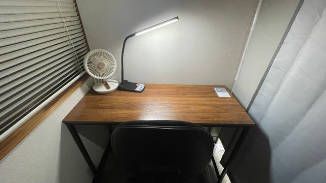 【福山駅近】静かに集中できる半個室ブース|1名専用|勉強・作業・読書にの写真6