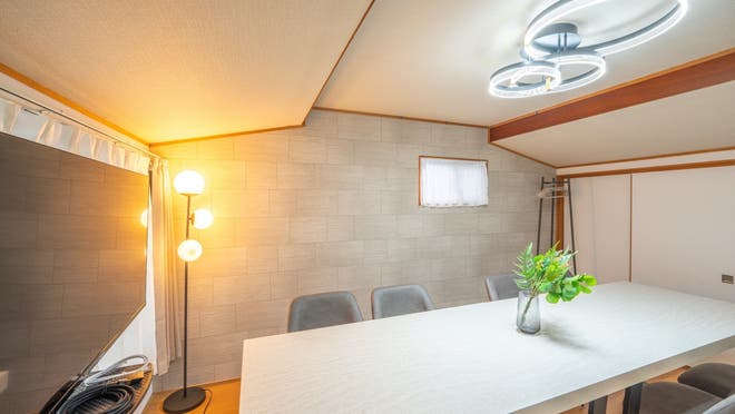 コティ京都駅前ラウンジ|Koti Kyoto Lounge【京都駅徒歩2分】会議もくつろぎも叶う上質一棟貸しラウンジの写真8