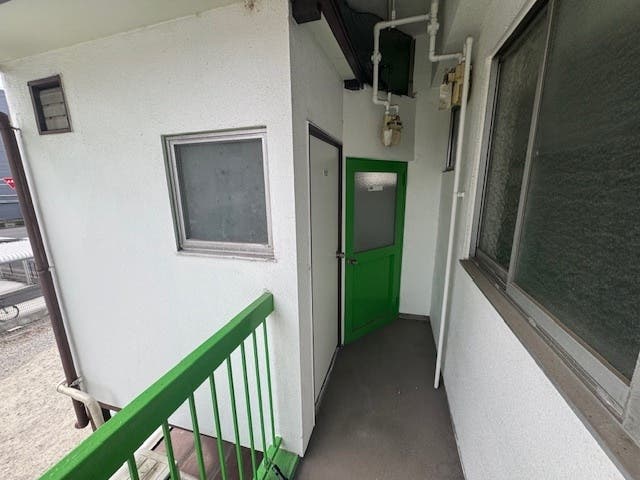 春日井市役所徒歩1分｜持込自由のシンプルスペースの写真3