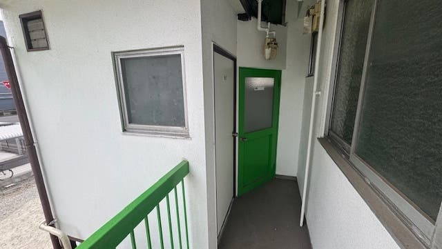 春日井市役所徒歩1分|持込自由のシンプルスペースの写真3