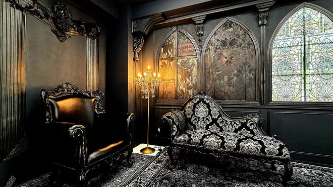 秋葉原徒歩30秒【自然光のある白と黒のシックな撮影スタジオ】の写真3